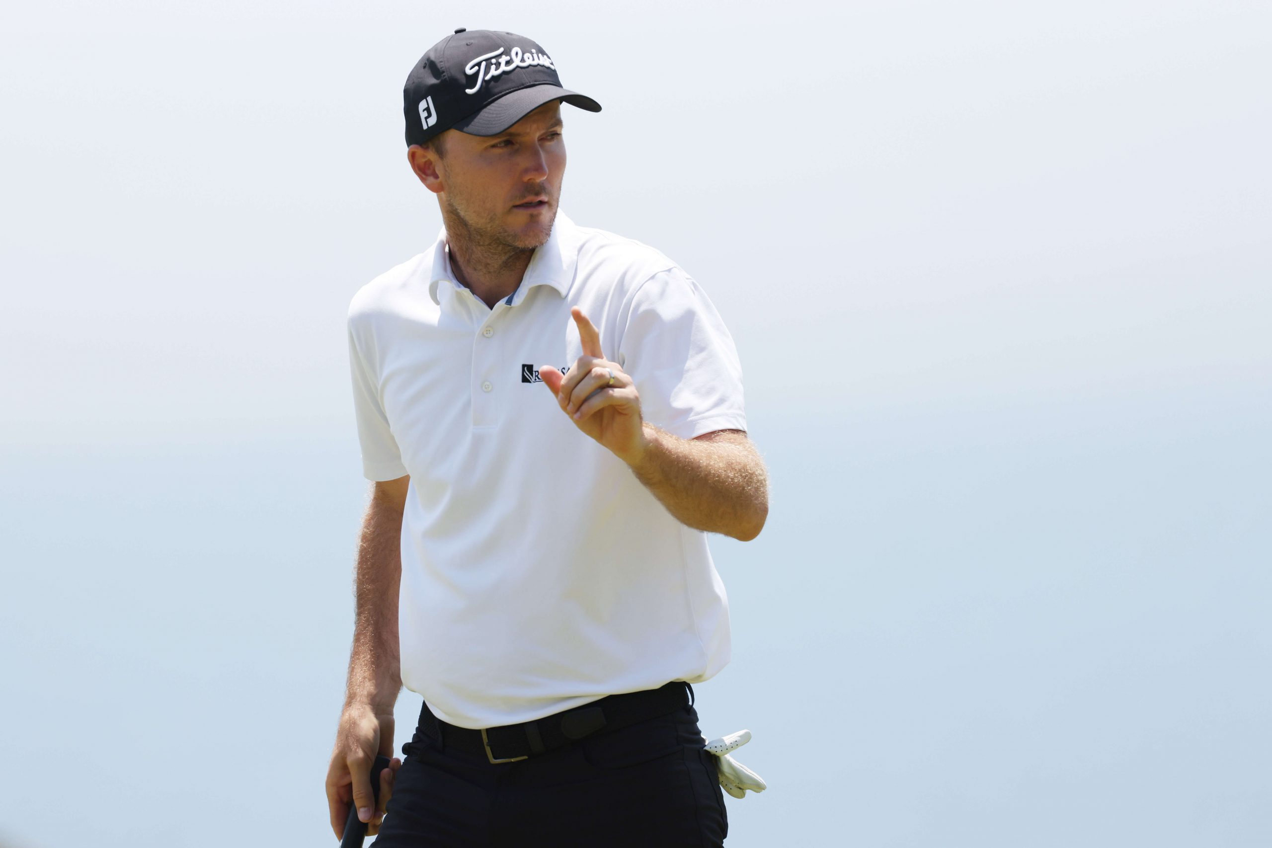 Russell Henley: The Rising Star of Professional Golf – Invisiverse News