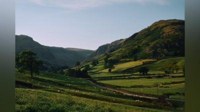 Understanding When Spring Starts in the UK – Invisiverse News