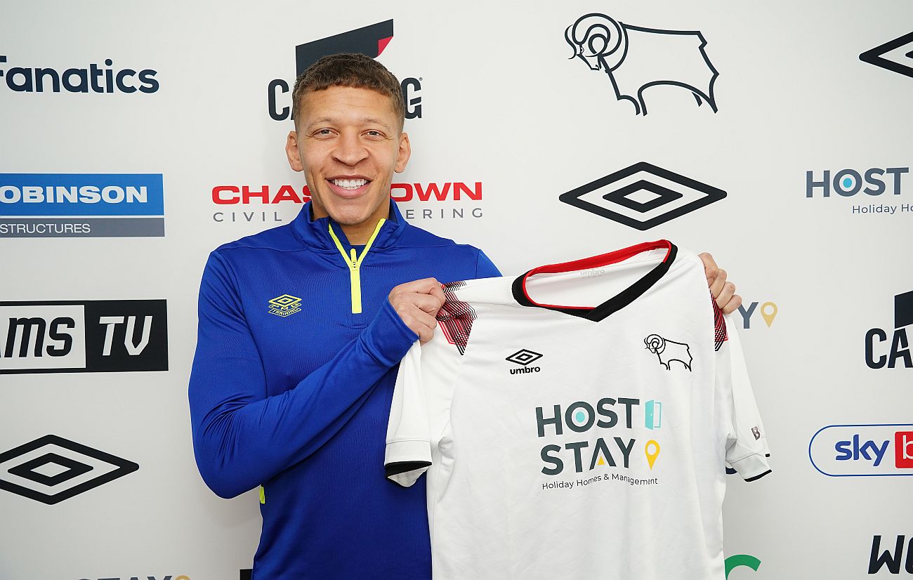 The Journey of Dwight Gayle in English Football – Invisiverse News