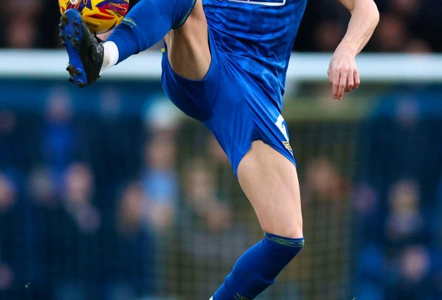 The Rise and Impact of Sam Hutchinson in Football – Invisiverse News