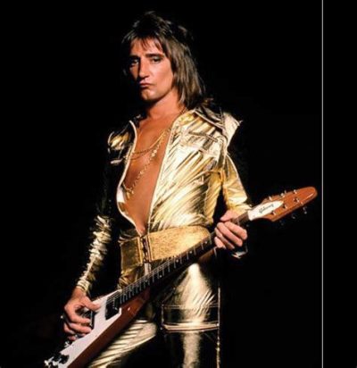 The Iconic Guitarist Behind Rod Stewart’s Sound – Invisiverse News