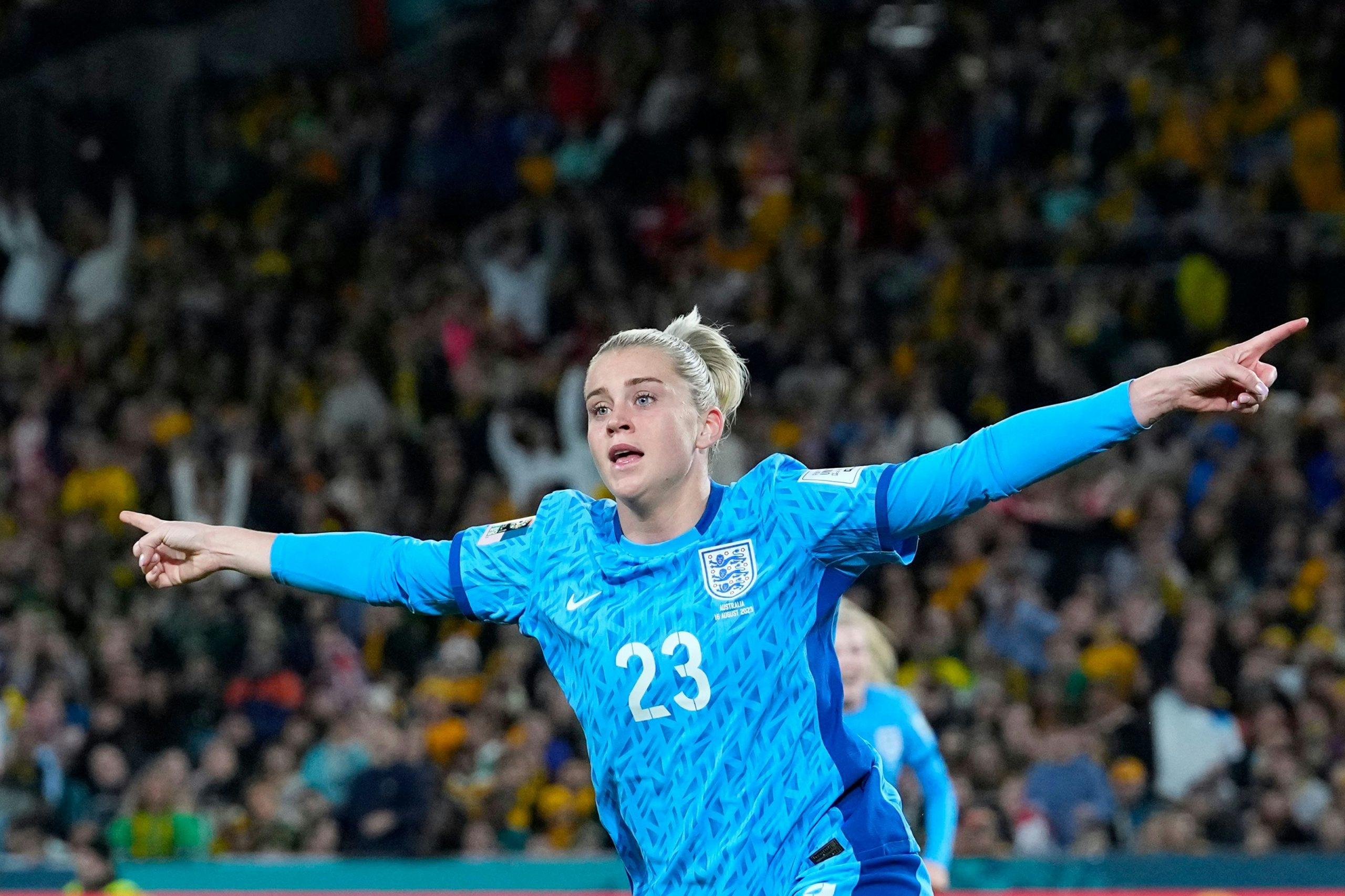 All About Russo England in Modern Football – Invisiverse News