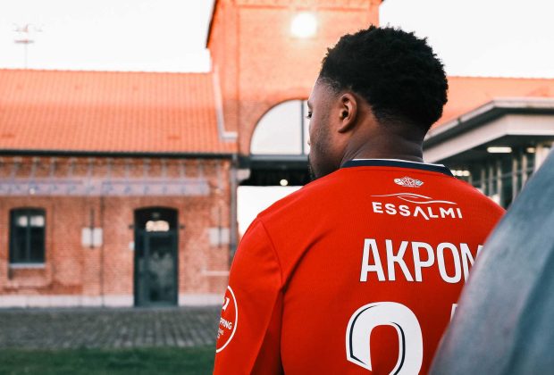 Chuba Akpom: A Rising Star in English Football – Invisiverse News