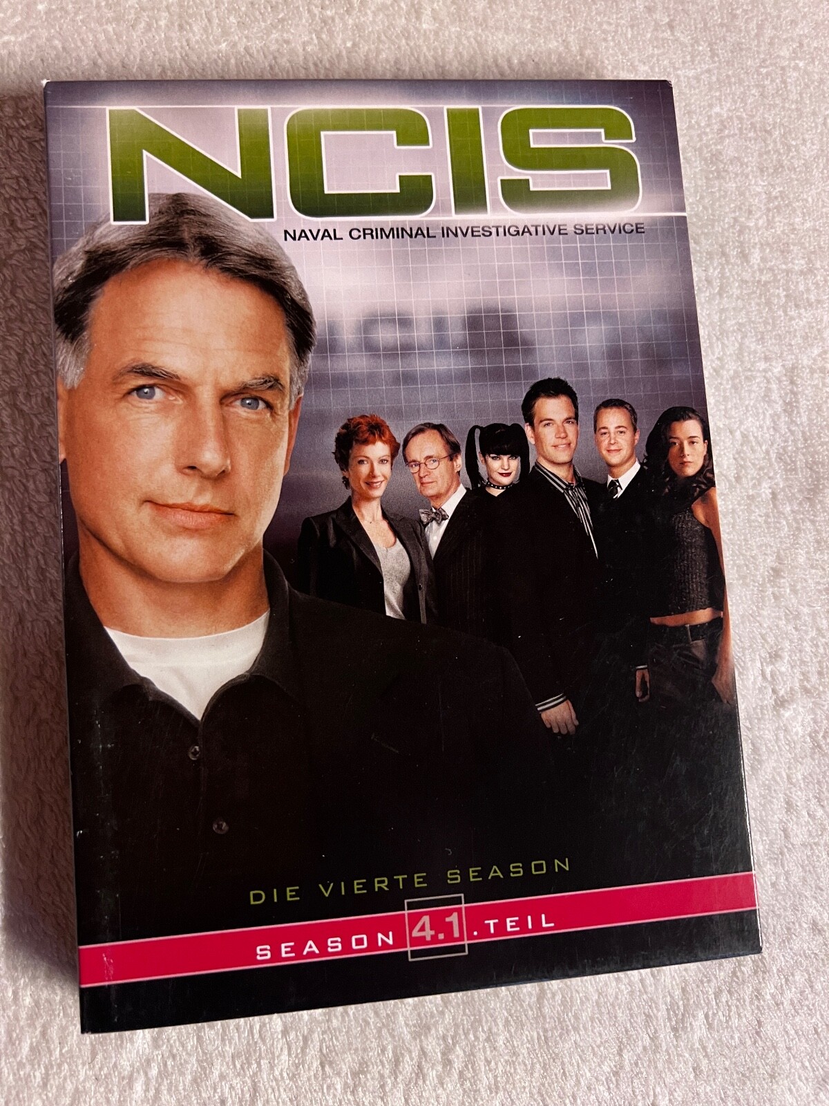 NCIS: A Look into America’s Beloved Crime Drama Series – Invisiverse News
