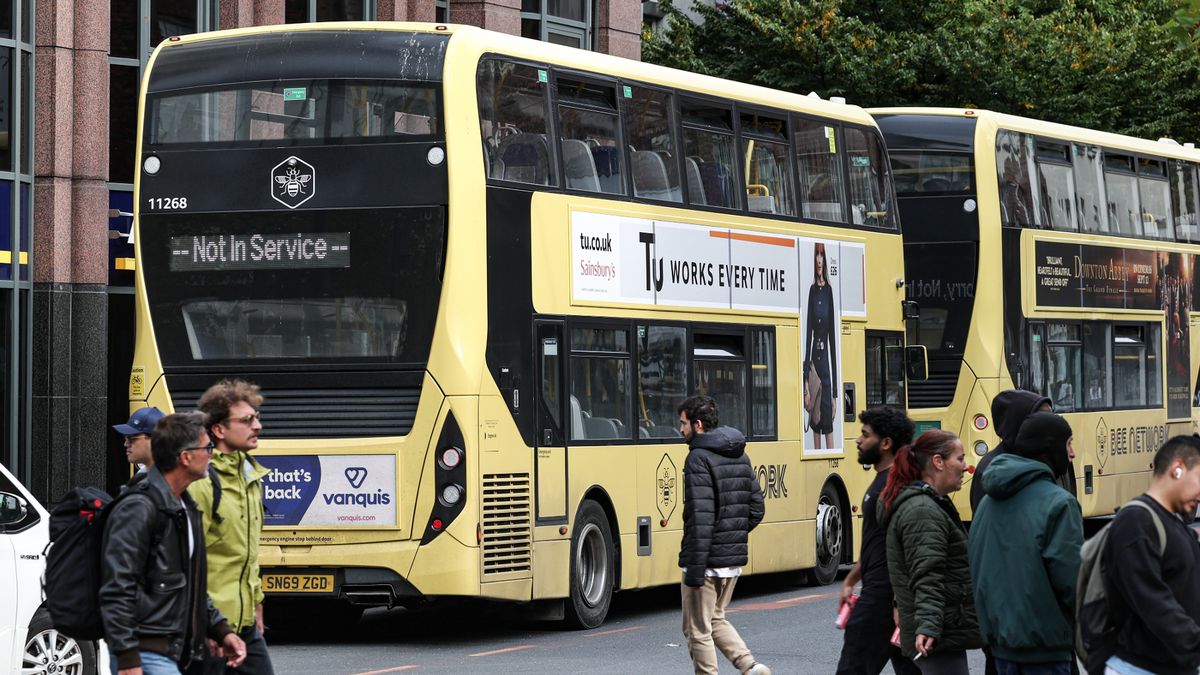 Updates on the Bus Strikes in Manchester – Invisiverse News