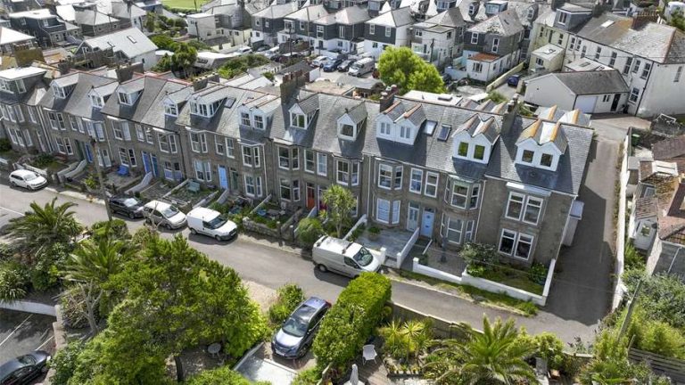 Exploring Carthew Terrace: A Jewel in St Ives – Invisiverse News