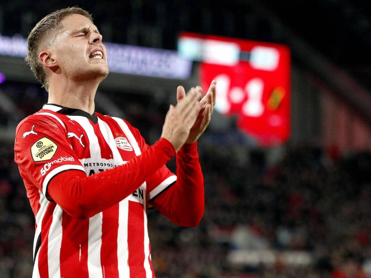 Joey Veerman: Rising Star in Professional Football – Invisiverse News