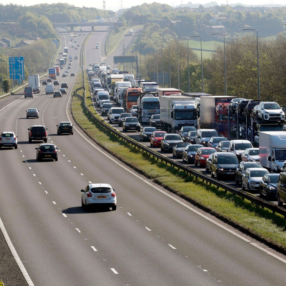 Understanding M62 Traffic: Current Updates and Impact – Invisiverse News