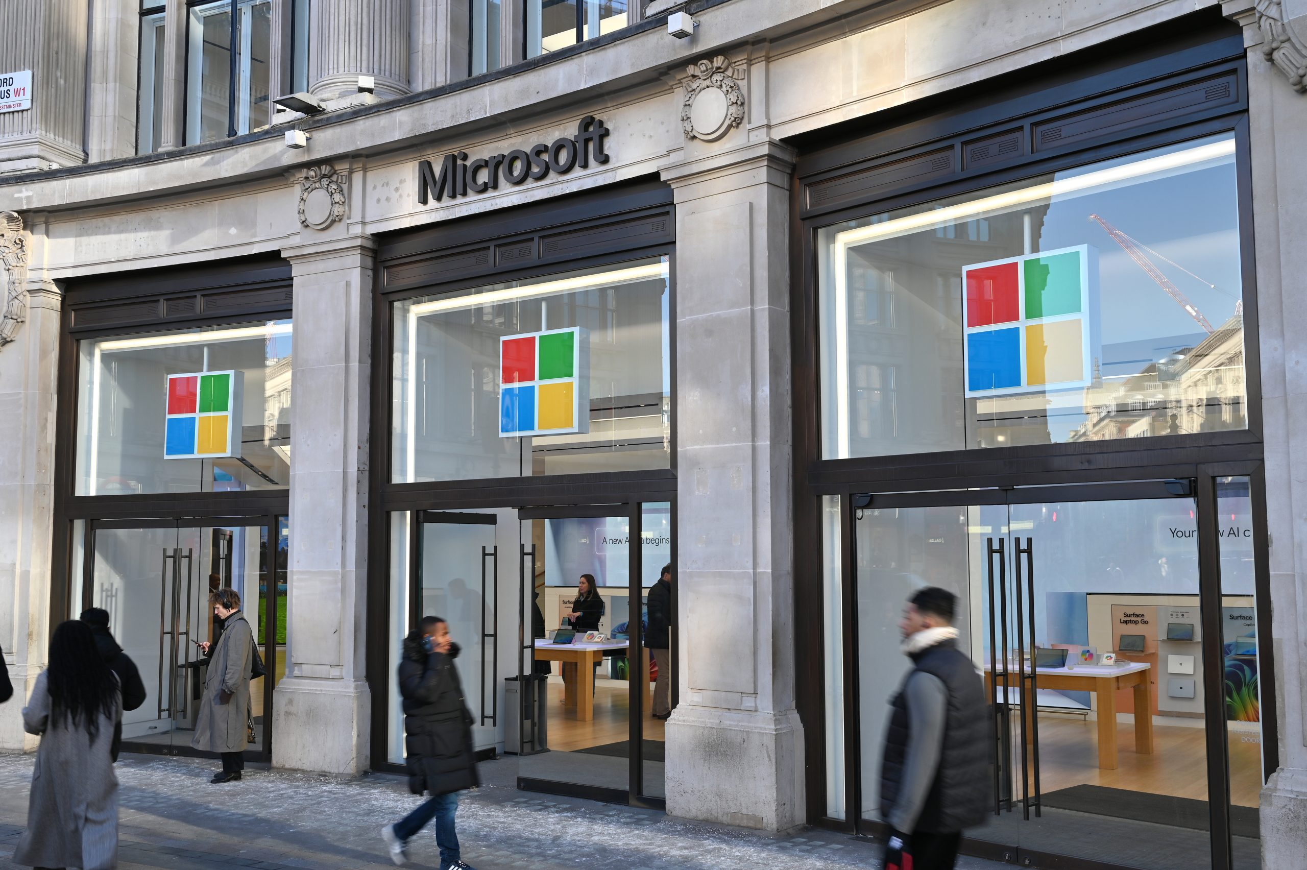 Microsoft’s Significant Investment in the UK: A New Era of Innovation ...