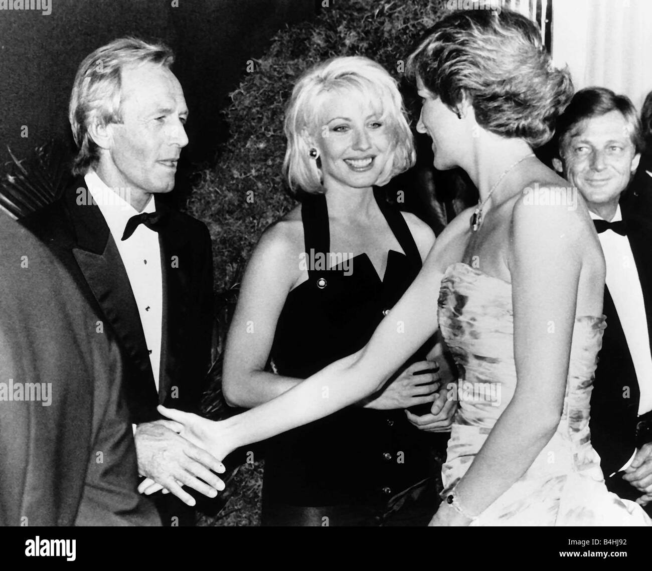 The Life and Career of Paul Hogan – Invisiverse News
