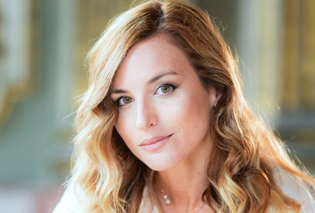 Beatrice Venezi: A Conductor Making Waves in Classical Music ...