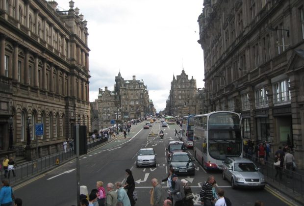 Exploring the Charm and Culture of Edinburgh – Invisiverse News
