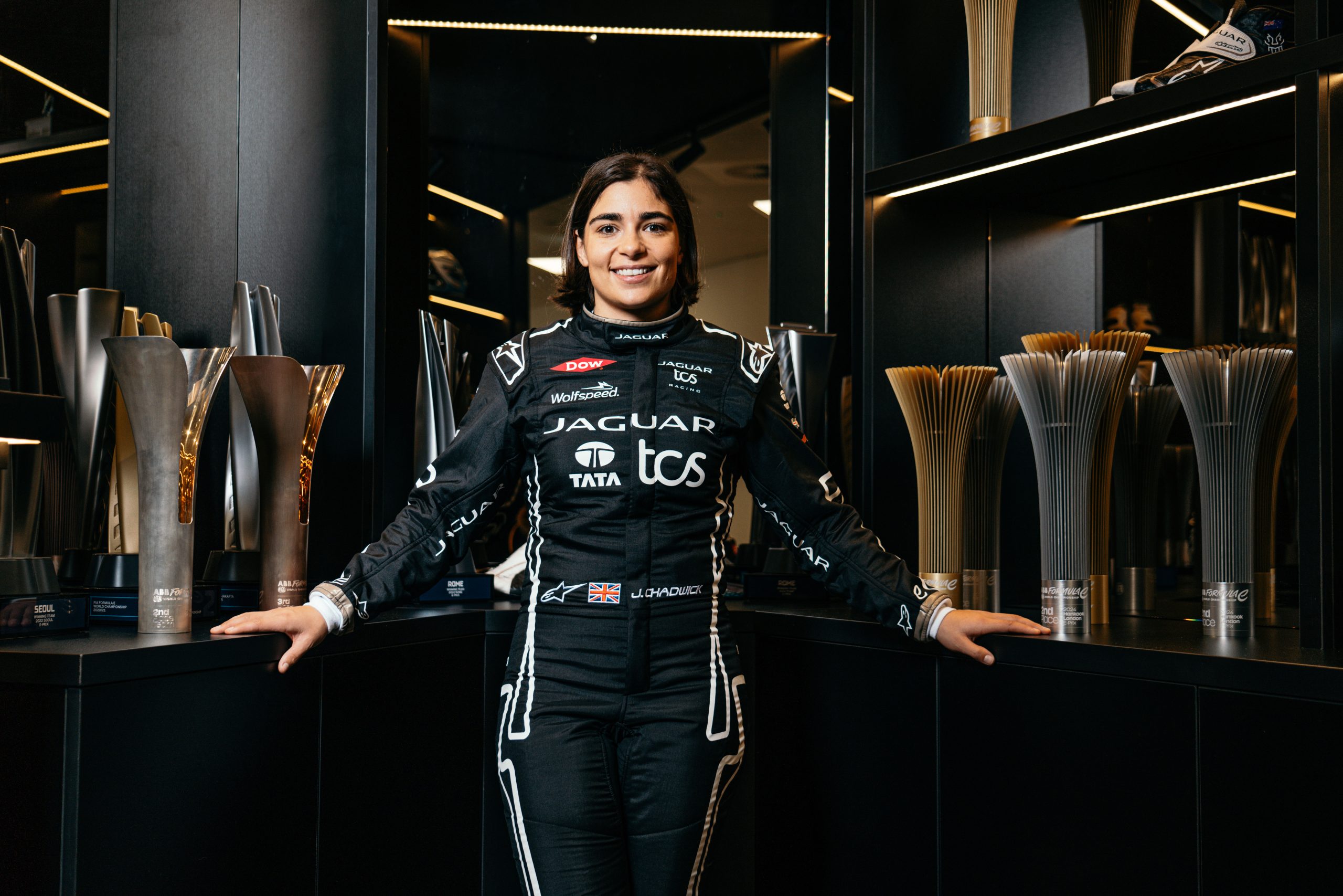 Jamie Chadwick: A Trailblazer in the World of Motorsport – Invisiverse News