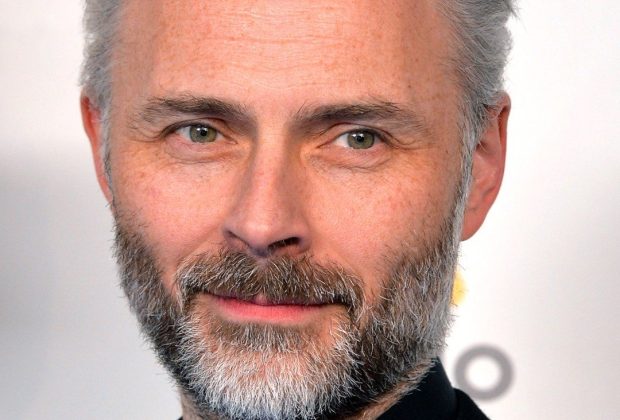 Mark Bonnar: A Glimpse into the Life of a Versatile Actor – Invisiverse ...