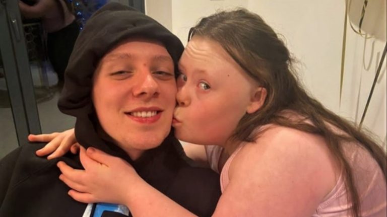 Aitch Sisters: A New Force in the UK Music Scene – Invisiverse News