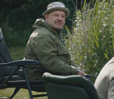 The Life and Legacy of Bob Mortimer – Invisiverse News