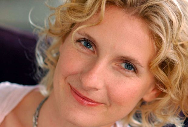 Understanding Elizabeth Gilbert: Author and Inspiring Voice ...