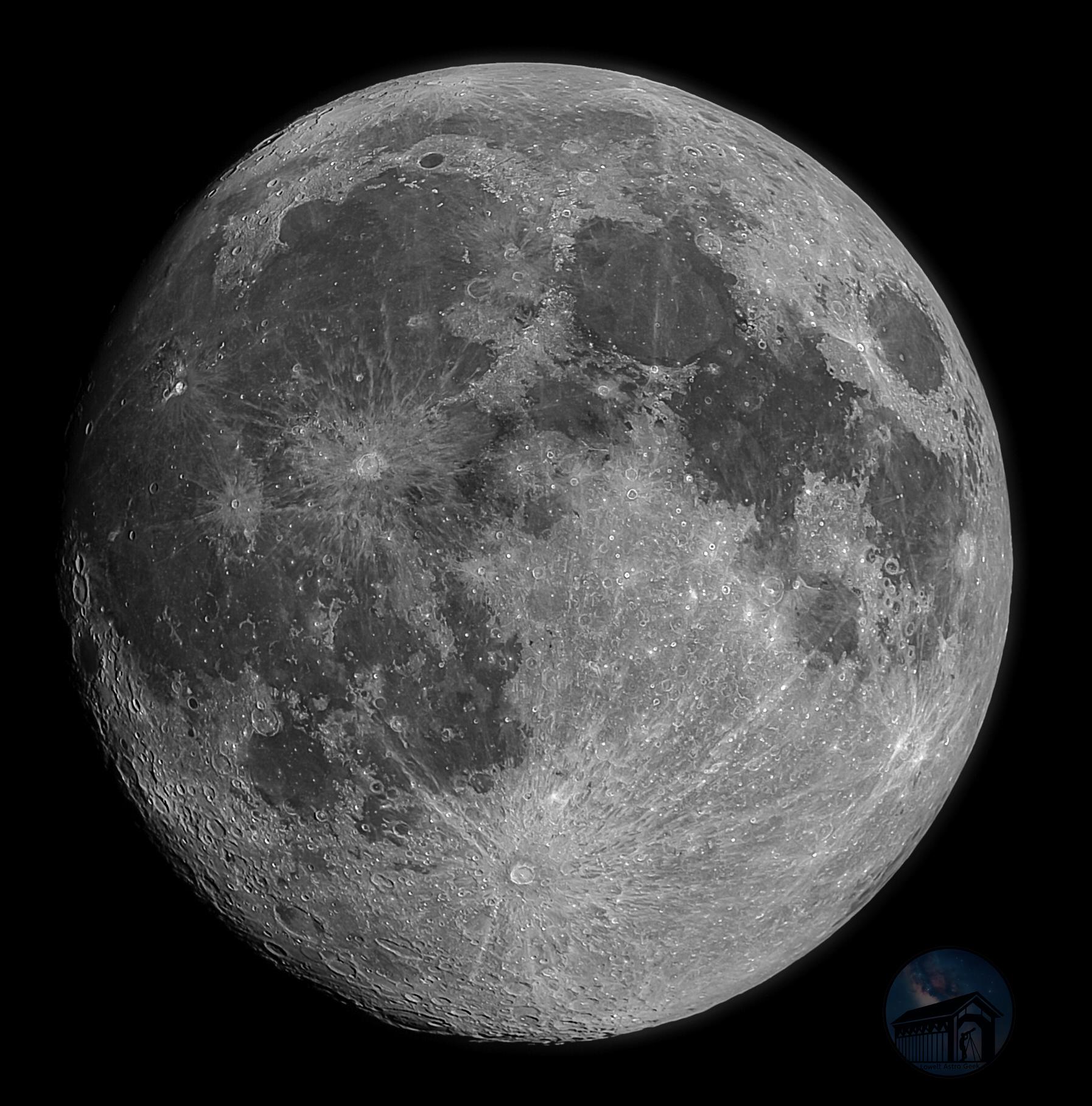 Why the Moon Tonight Captivates Stargazers – Invisiverse News