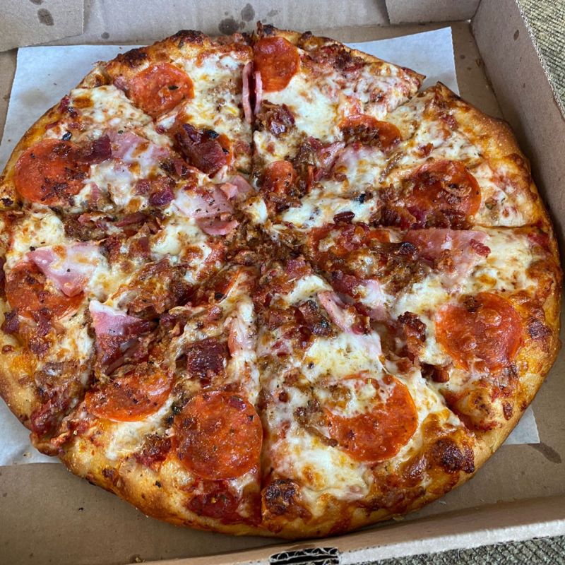 The Evolution of Pizza: Trends and Innovations – Invisiverse News