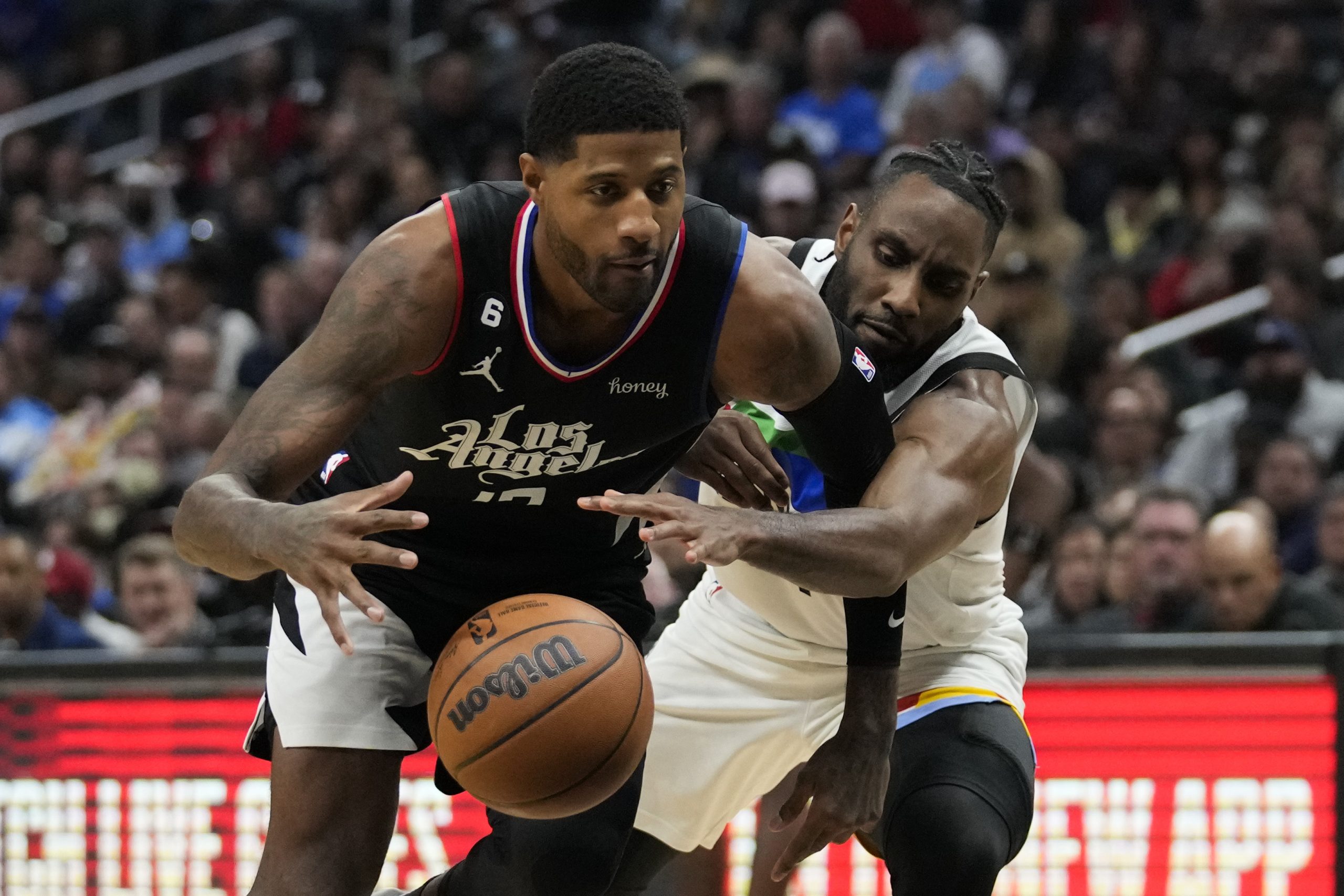 Timberwolves vs Clippers: A Showdown in the NBA – Invisiverse News