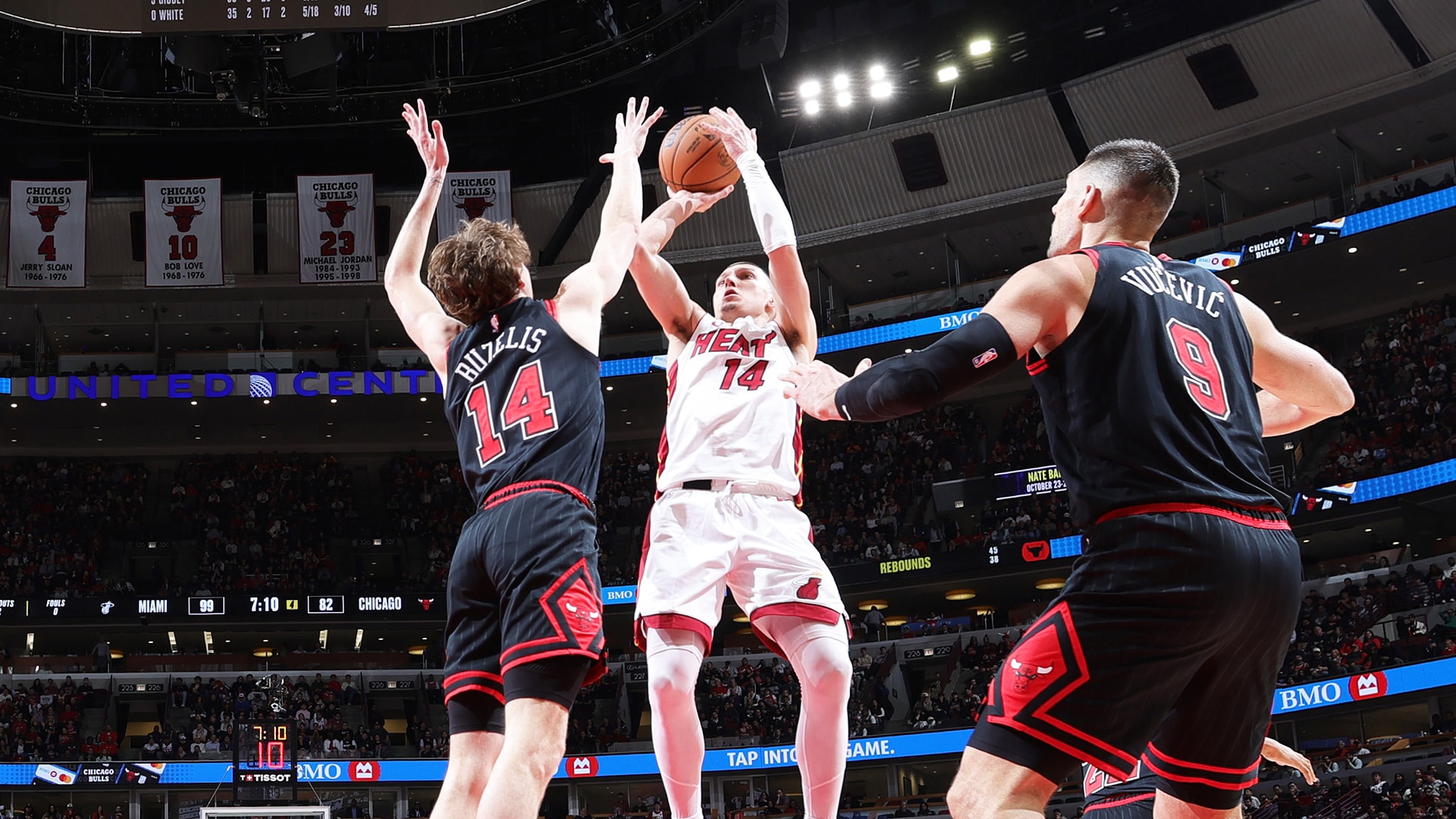 Bulls vs Heat: An Examination of Their Rivalry in the NBA – Invisiverse ...