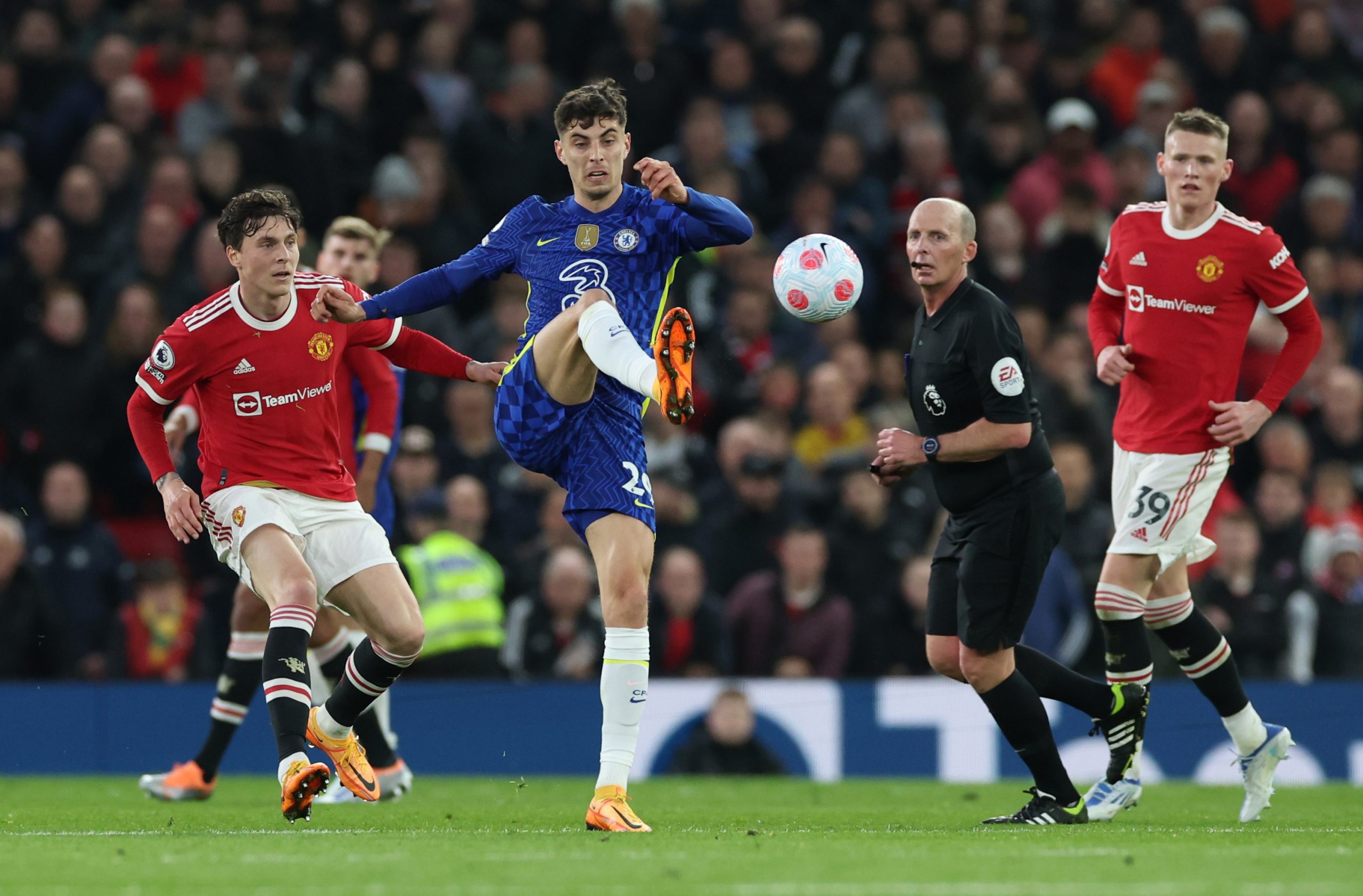 Today’s Football Games: Fixtures and Highlights – Invisiverse News