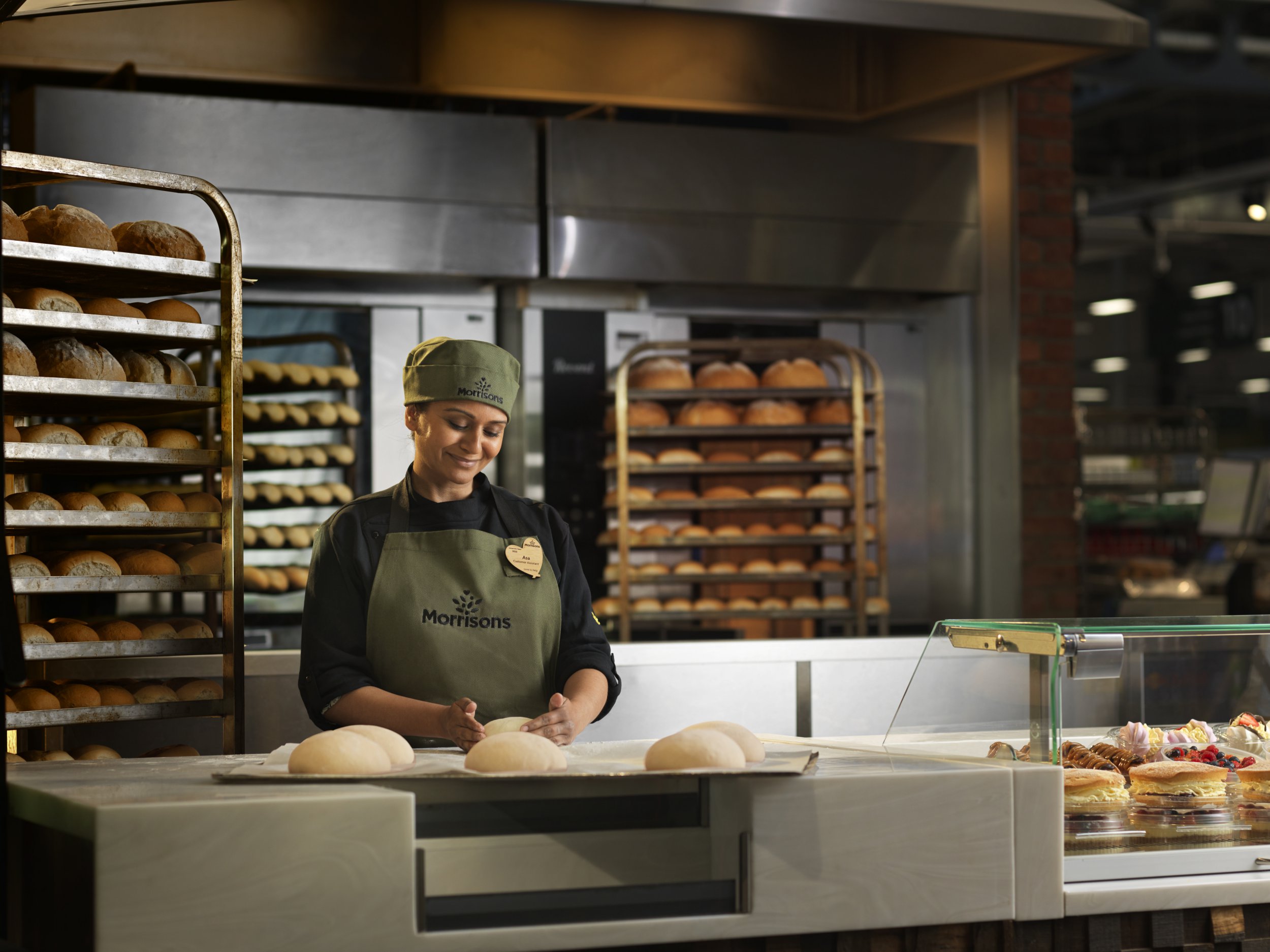 Impact of Morrisons Bakery Closure on Local Communities – Invisiverse News