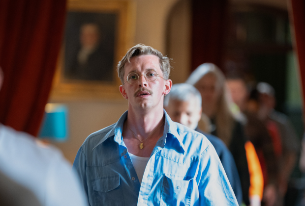 Unpacking the Stephen Traitors Controversy – Invisiverse News