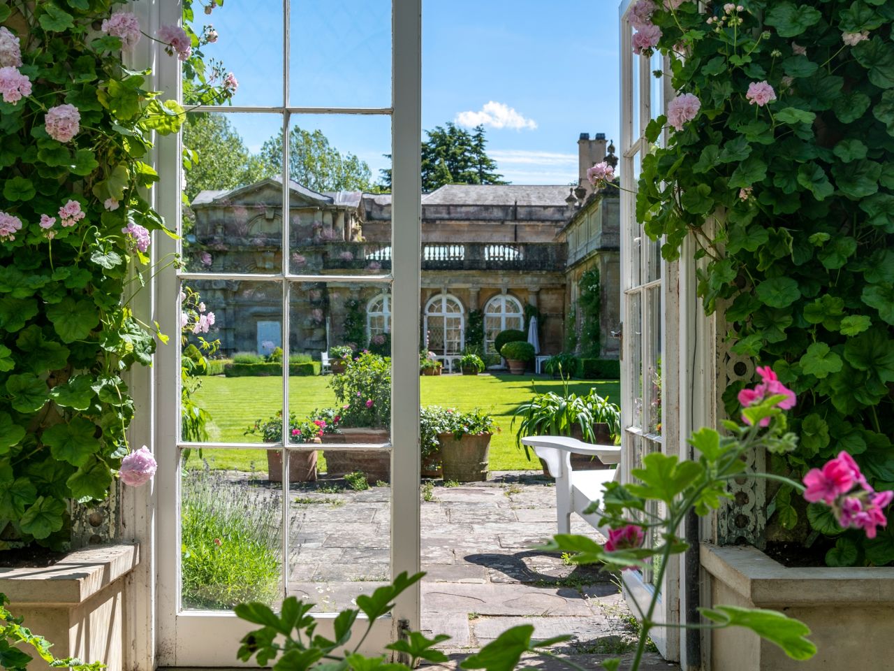 Discovering the Filming Locations of Seven Dials – Invisiverse News