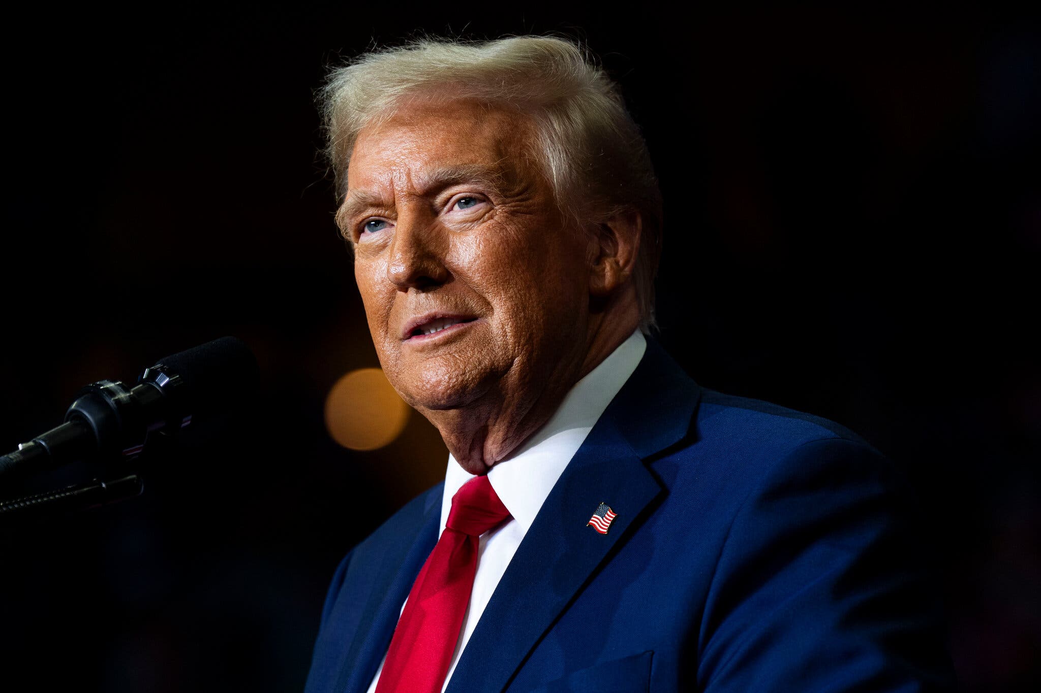 How old is Donald Trump? Current age and key dates – Invisiverse News